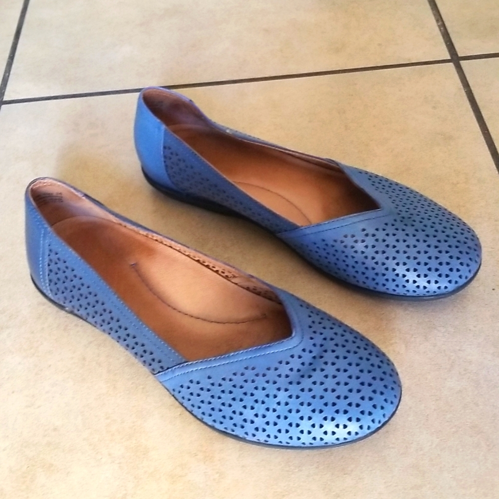 Dansko Blue Shoes. - Gem